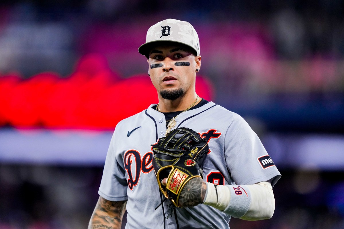 Tigers Facing Javier Baez Decision After Removal From Lineup