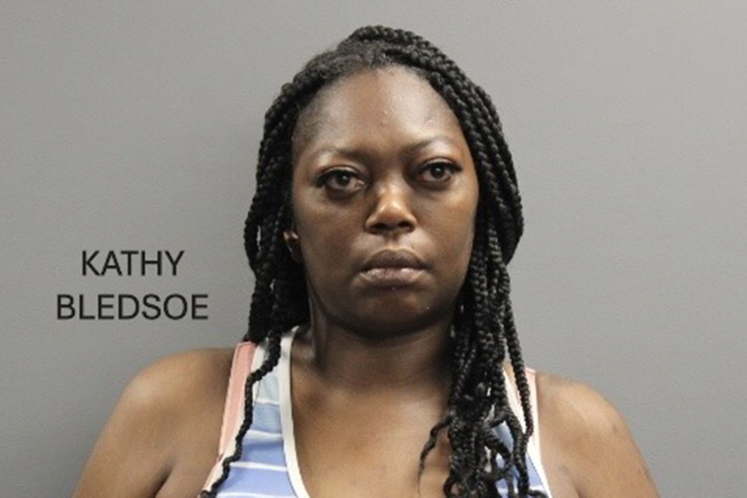 A Teen Sent Home for Refusing to Take Out Trash at McDonald's Complained to Mom. Then Her ...