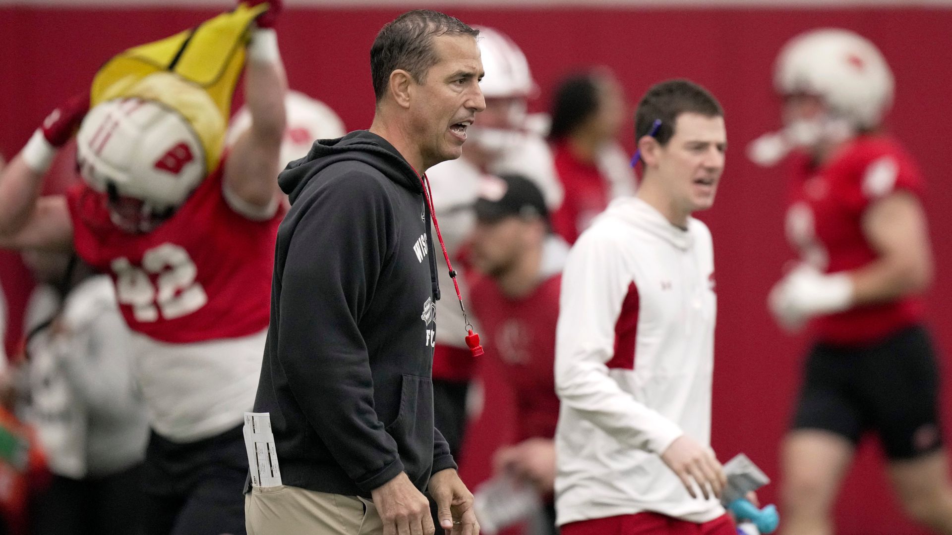 Badgers key recruiting staffer heading to NFL for Player Personnel role