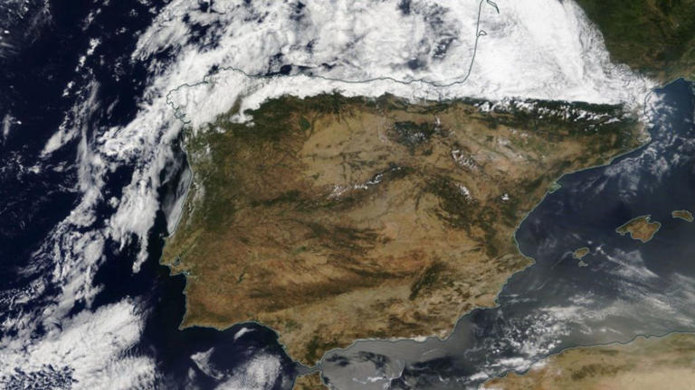 Eclipse chasers share insider tips, travel advice and skywatching ...