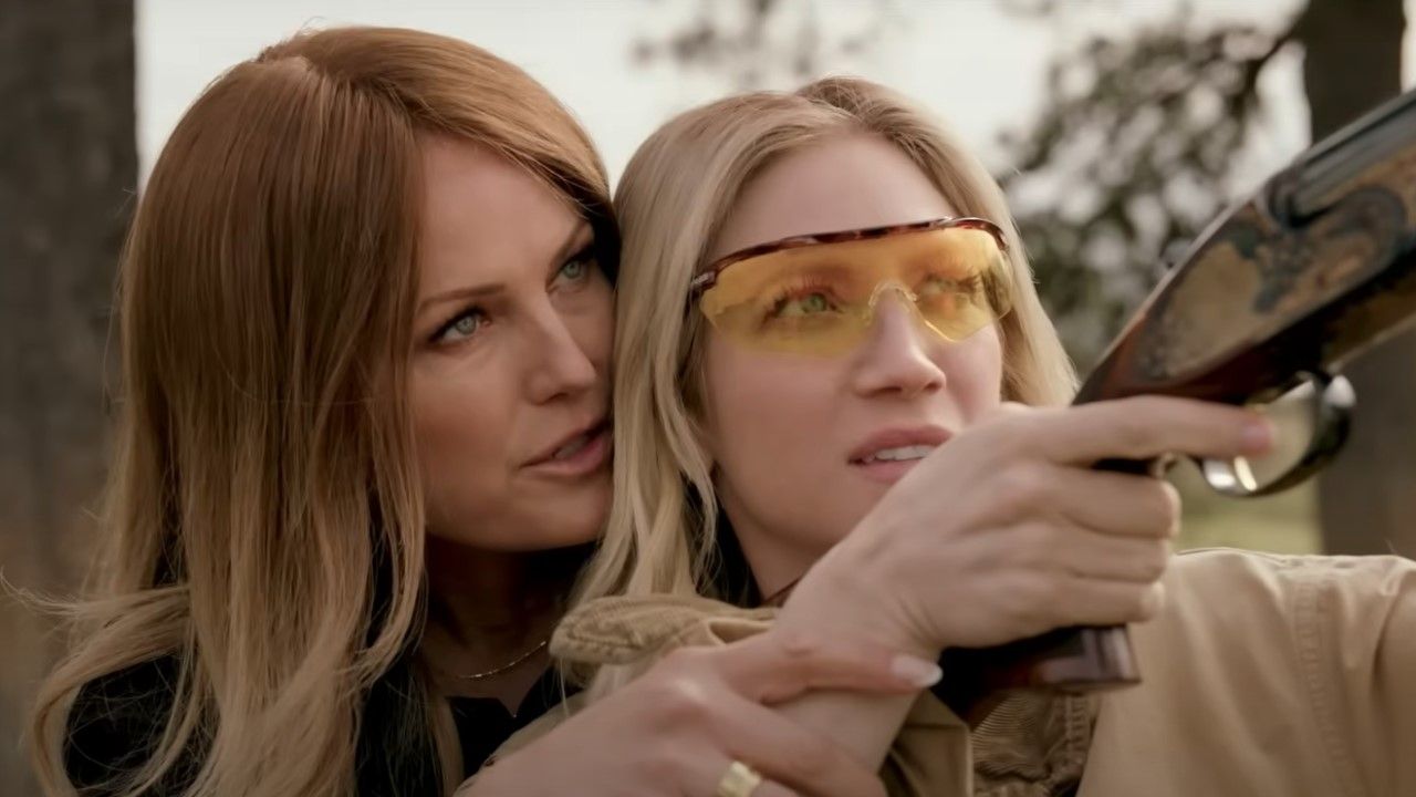 The Hunting Wives Has Wild Wigs, And Malin Akerman Confirmed She Had ...