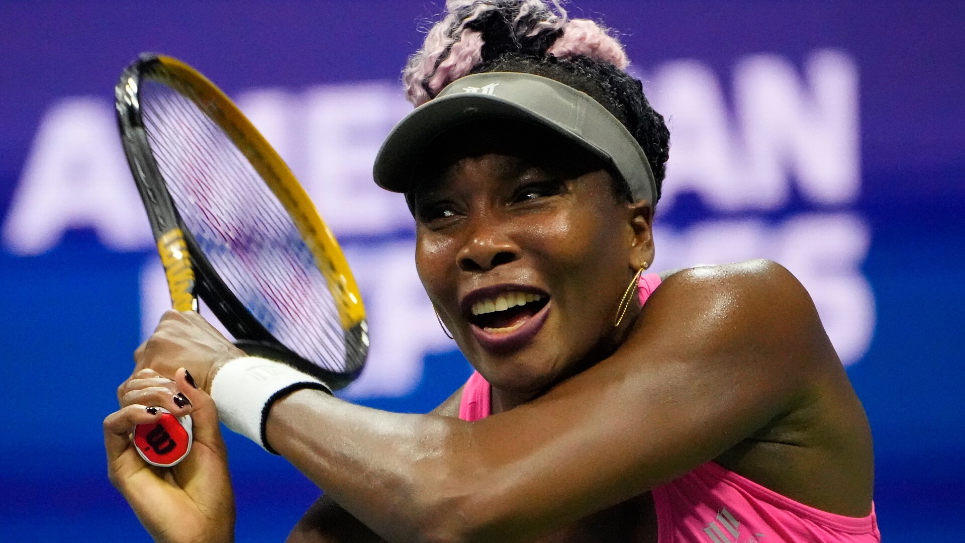 Venus Williams wins a doubles match at Washington in her first ...