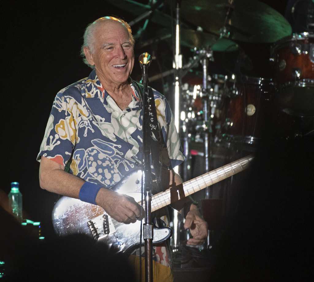 Jimmy Buffett's widow accuses financial adviser of breaching fiduciary ...