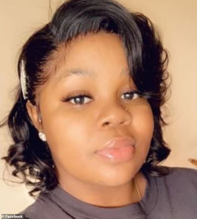 Ex-officer learns fate for 'excessive force' in 2020 raid that killed ...