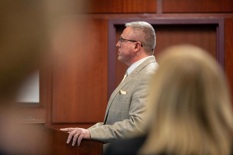 Mom convicted of torturing son to death wants new trial: What to know