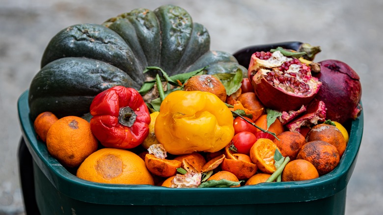 Tell-Tale Signs These Foods Aren't Safe To Eat