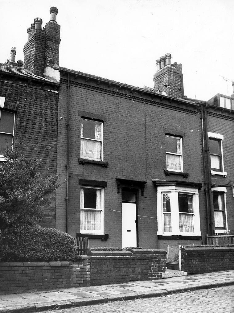 23 waggish photos take you back to Wortley in the 1970s