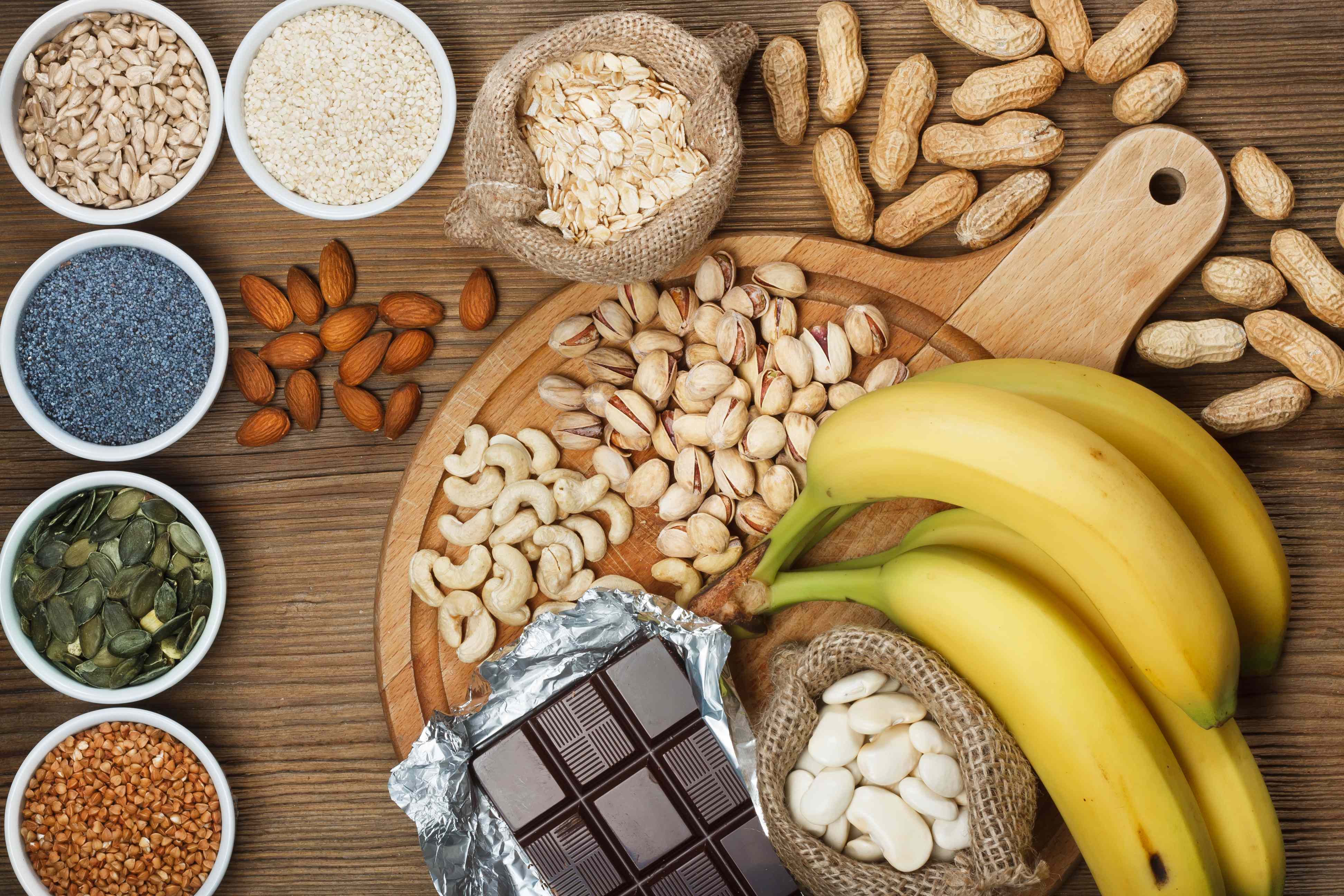 17 Snacks That Are High in Magnesium