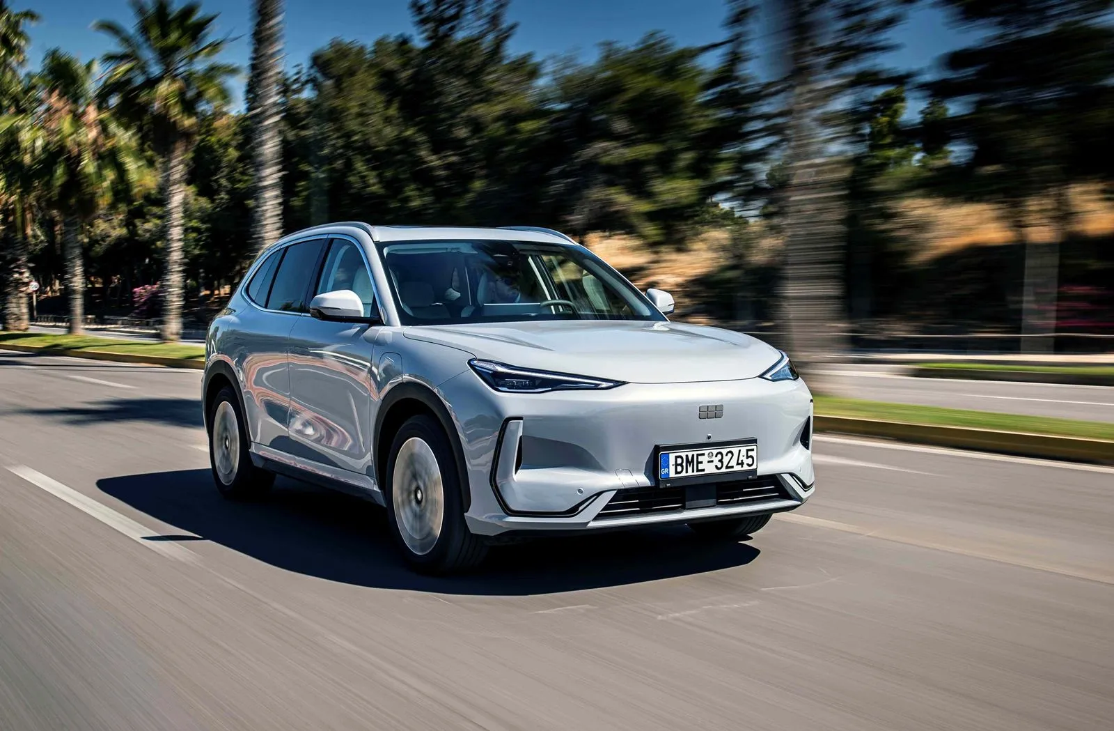 Αδιανόητες πωλήσεις για τη Geely Auto κατά το 1ο μισό του 2025- Πάνω ...