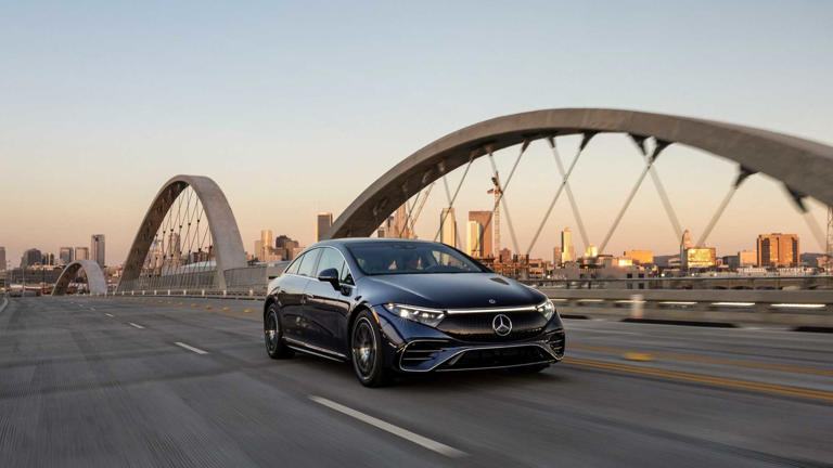 From $15K Price Cuts To A U.S. Delivery Pause: Why Mercedes Is Tapping ...