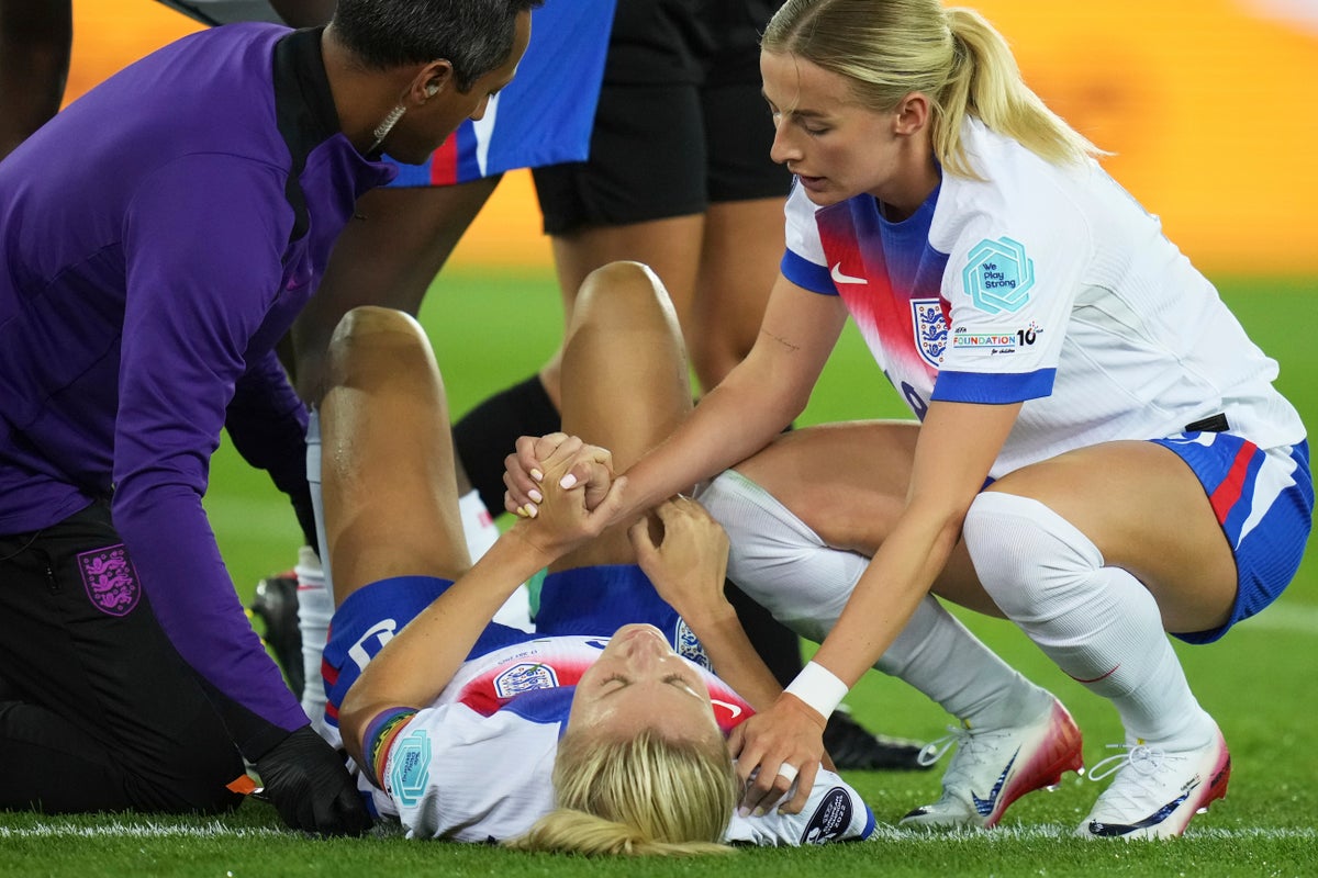 England receive Leah Williamson injury boost ahead of Italy clash in ...