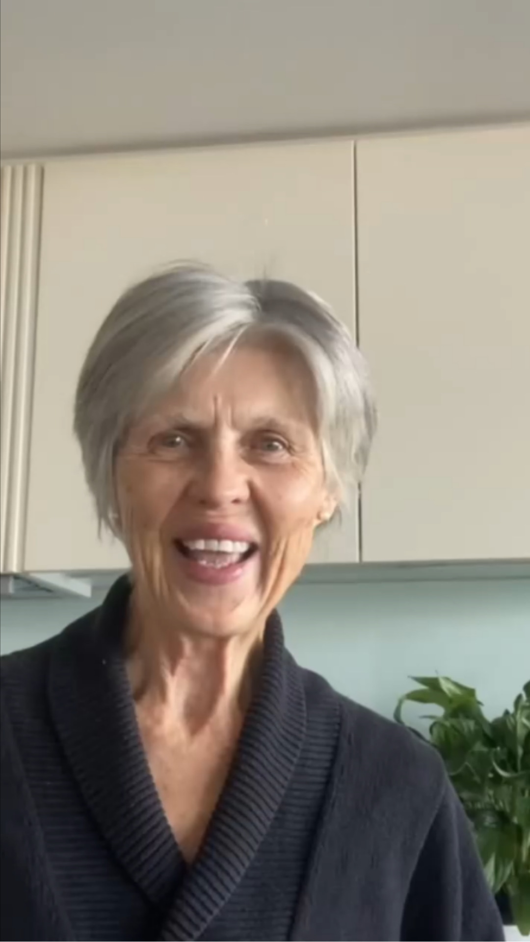 3 Daily Health Tips from Your Friendly Neighborhood Health Guru