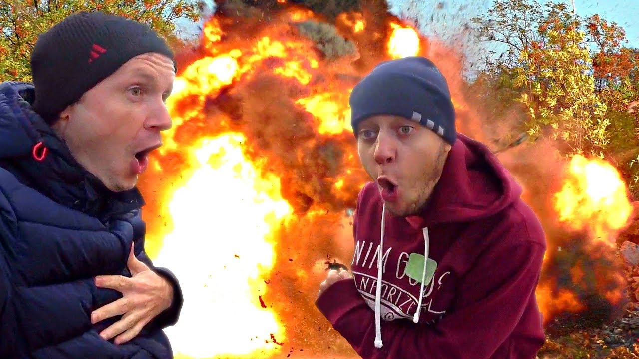 Surviving in a War Zone — Real War Traps / Unexploded Rockets and Landmines