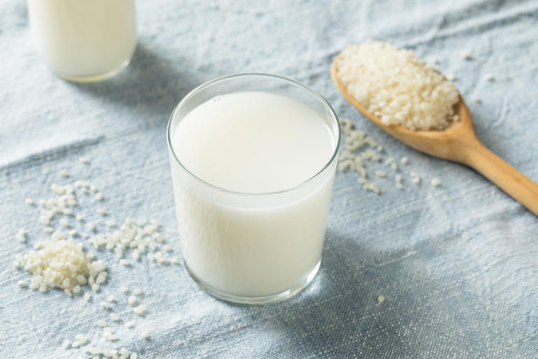 Which milk is best for you, according to dietitian Susie Burrell