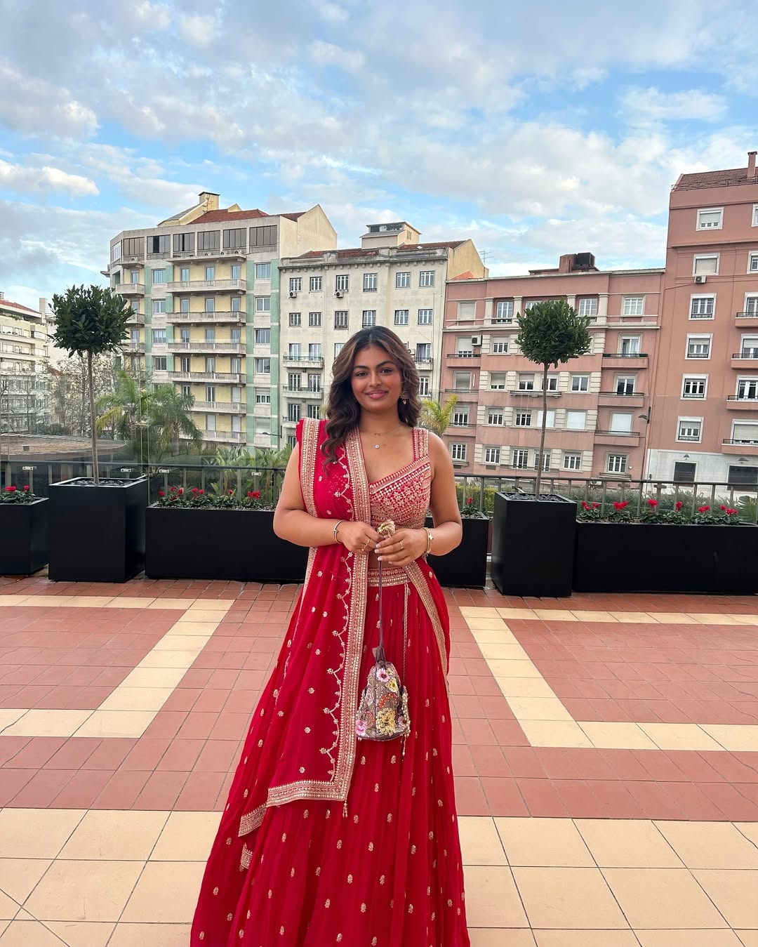 Who is Anoushka Ranjit, Shilpa Shirodkar’s daughter? Wanted to become ...