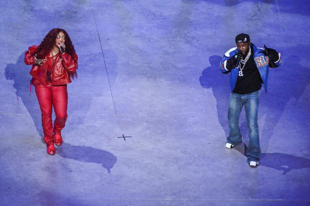 Kendrick Lamar and SZA take over Tottenham Hotspur - Everything you ...