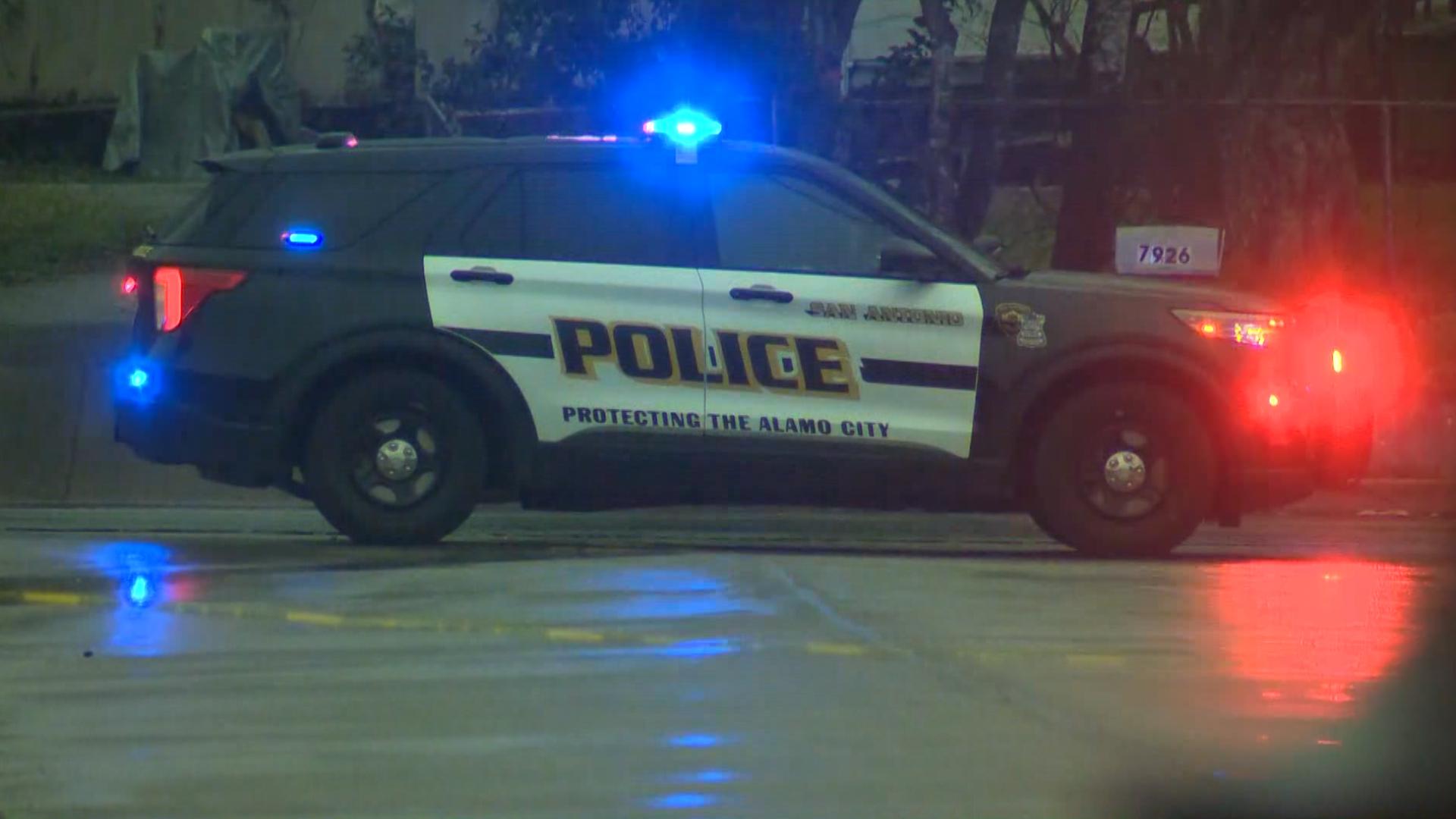 Social media car meet shut down on Loop 410 ends with 11 arrests ...