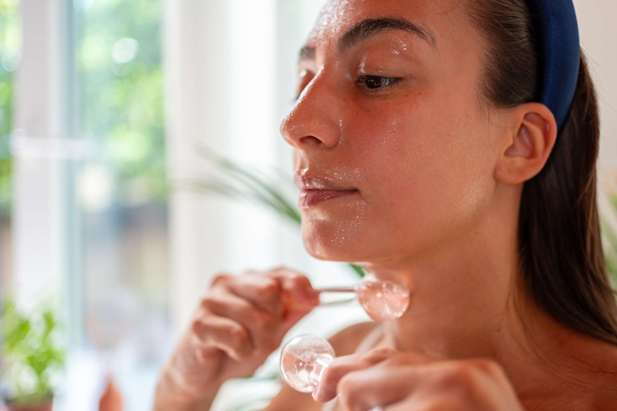 Can Ice Clear Up Acne? Tips and Techniques