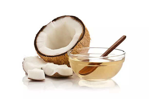 5 desi hair oils which can give better hair growth than fancy hair oils