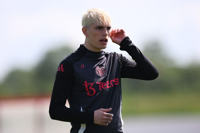 Alejandro Garnacho sends social media message as Manchester United ...