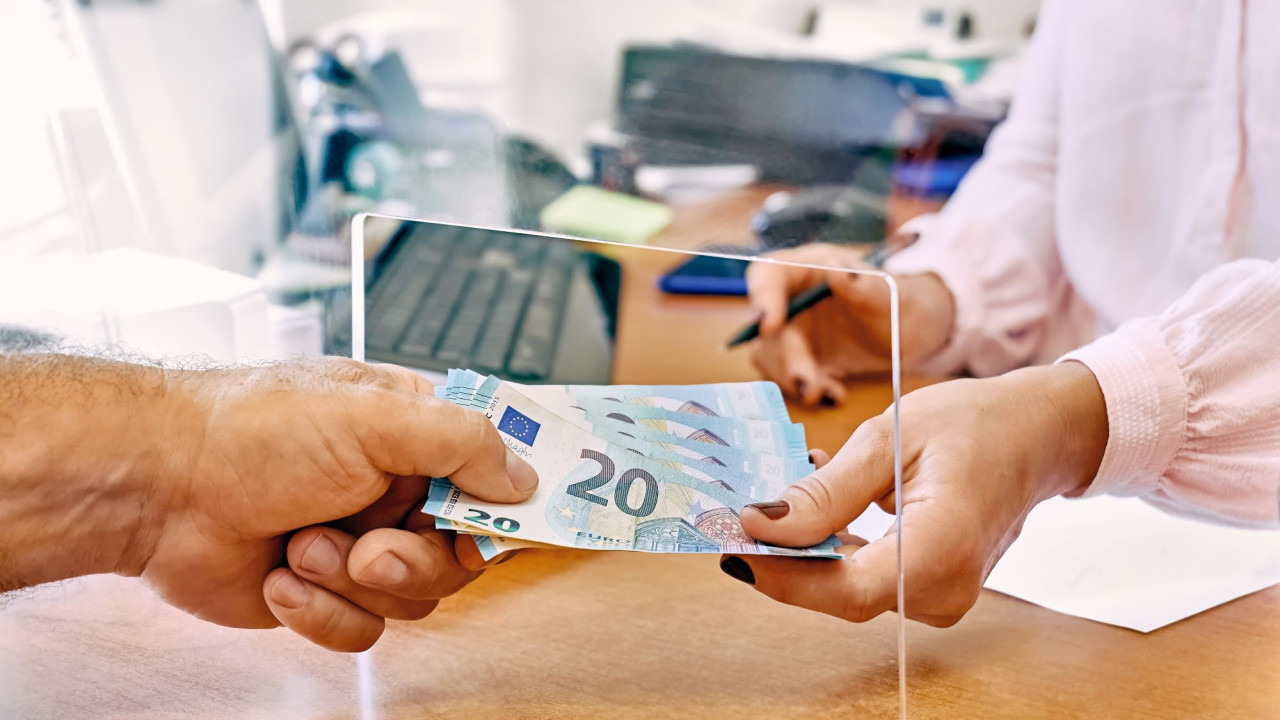 Τα 4 μέτρα που θα ενισχύσουν το εισόδημα 2,6 εκατ. συνταξιούχων με 1,3 ...