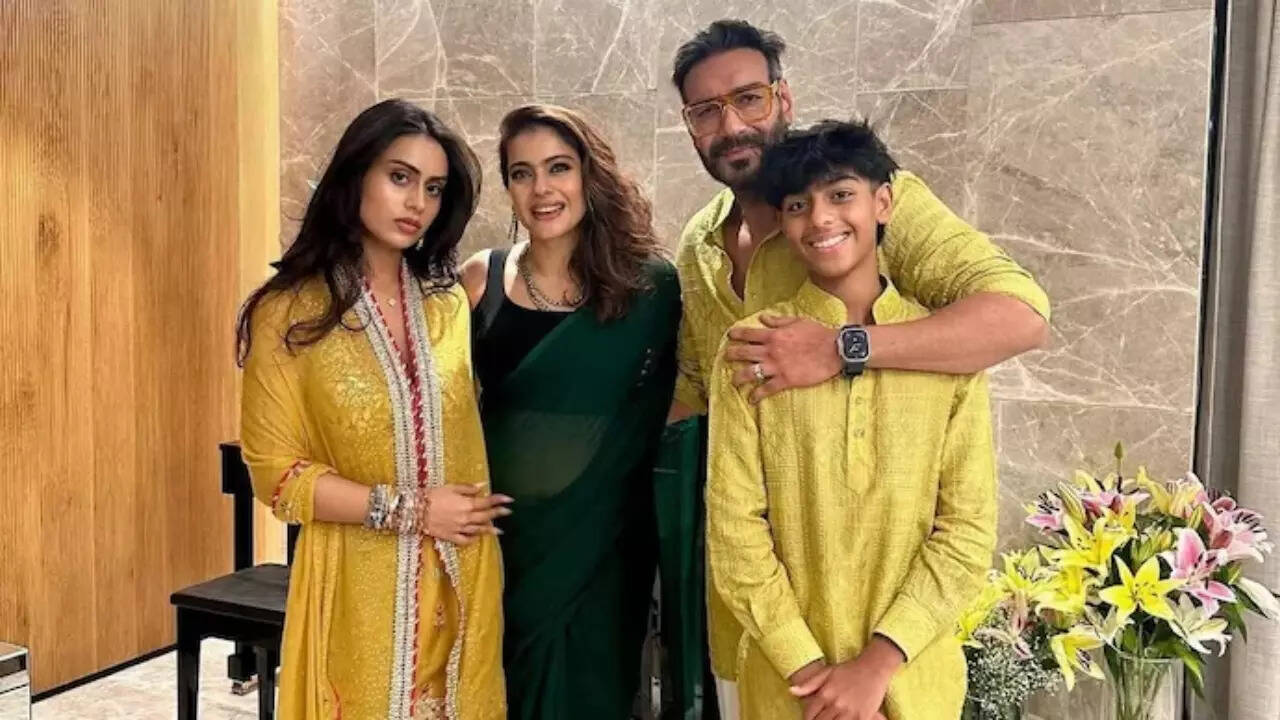 Ajay Devgn says he's muted his family group with Kajol and his kids ...