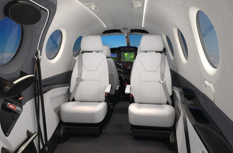 We Fly: Epic E1000 AX