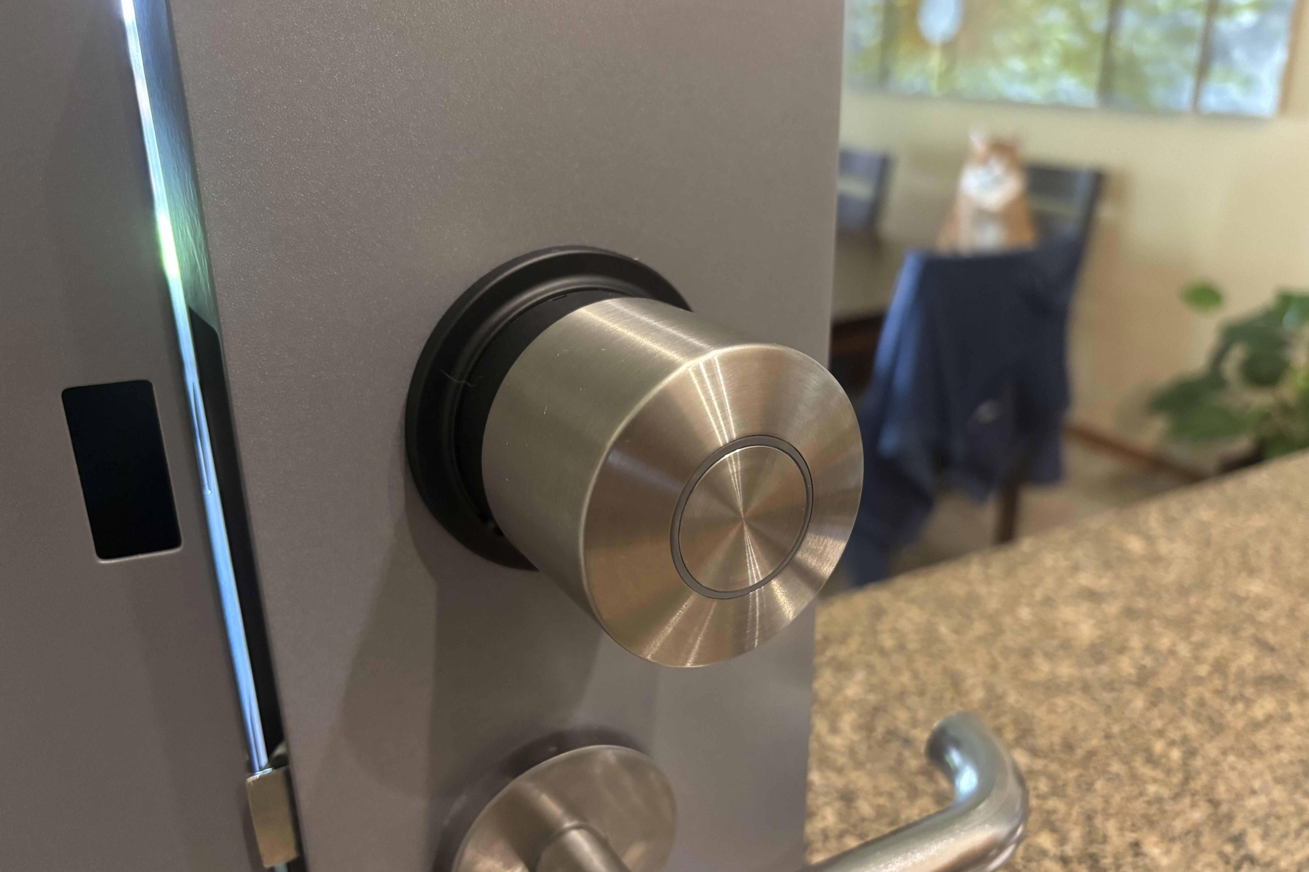 This Metallic Smart Lock Has Arrived in the US to Dethrone Other ...