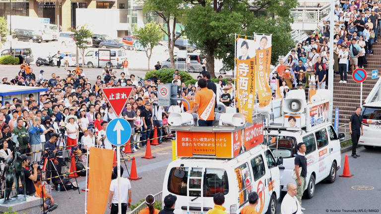 What is behind the rise of the 'Japanese First' far-right?