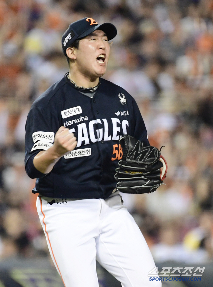 Park Sang-won's third and final punishment in the 7th inning