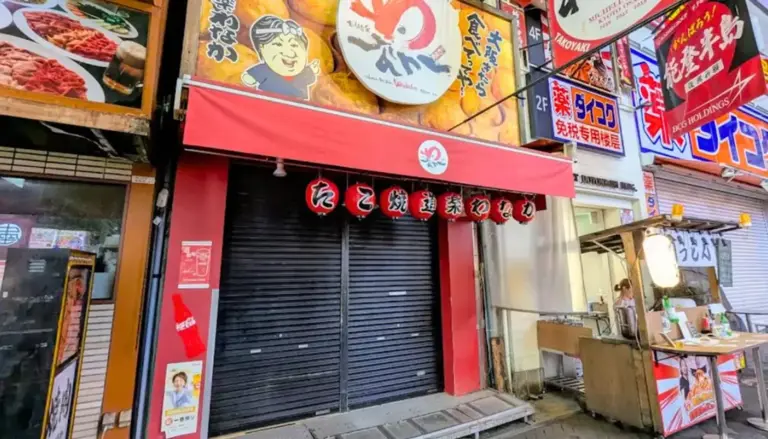 A Culinary Dive into Japan's Rich Street Food Culture
