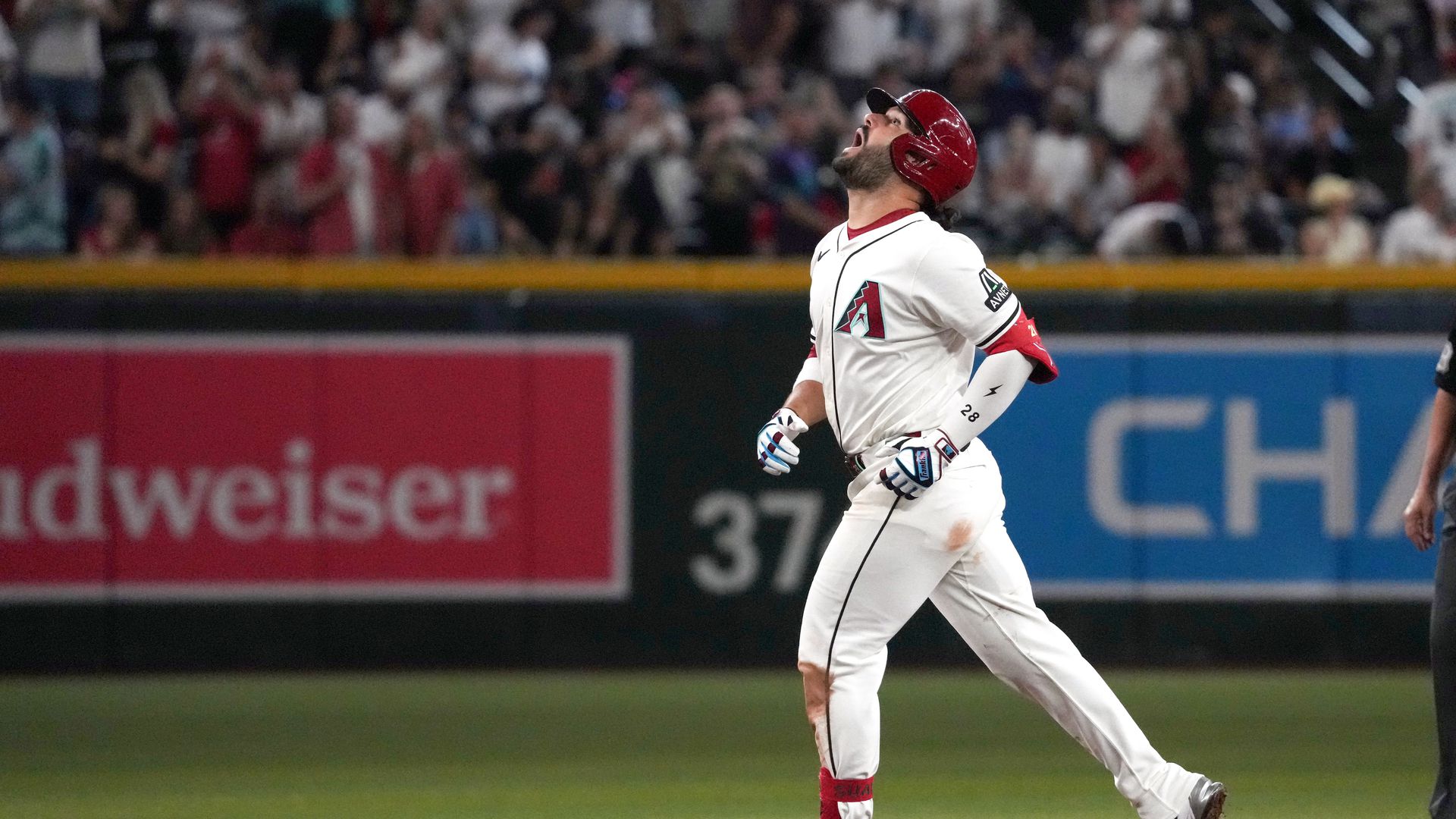 NYY News: How much is that Suarez in the window