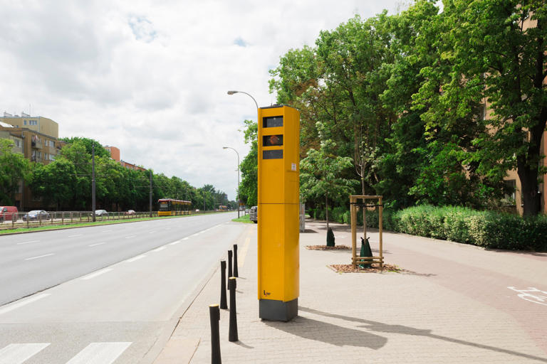 Luka w przepisach o fotoradarach. Kierowcy wysyłają wnioski