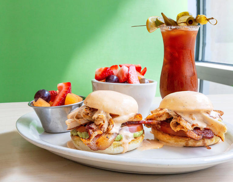 Looking for a new brunch option? Toasted Yolk opens second Jacksonville ...