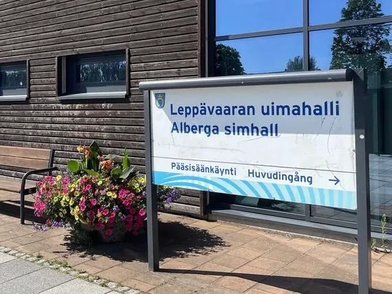 Mikä on maauimalan pukeutumiskoodi? Saavatko musliminaiset olla ...