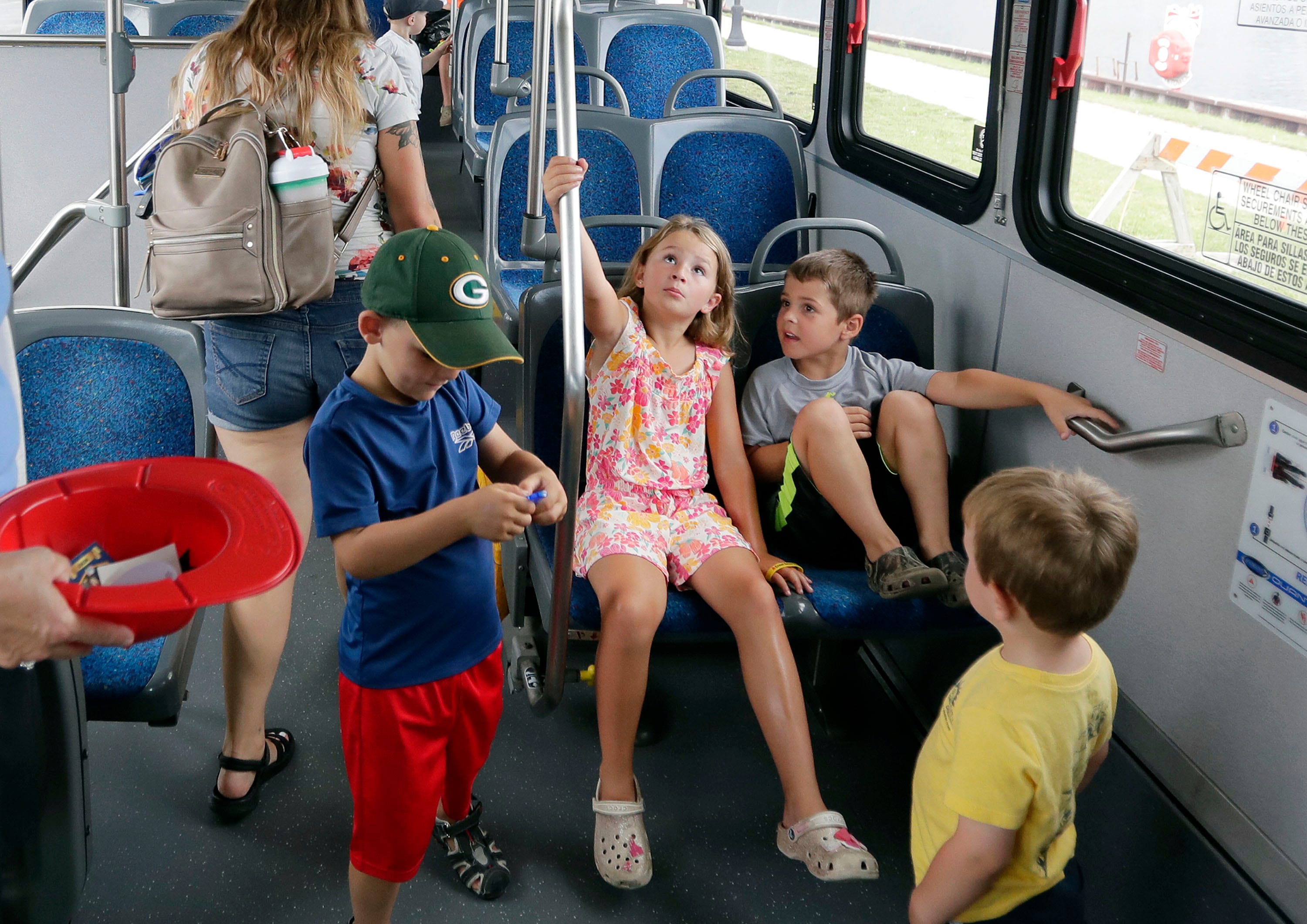 Manitowoc library has Wheels on the Bus, book sale and more