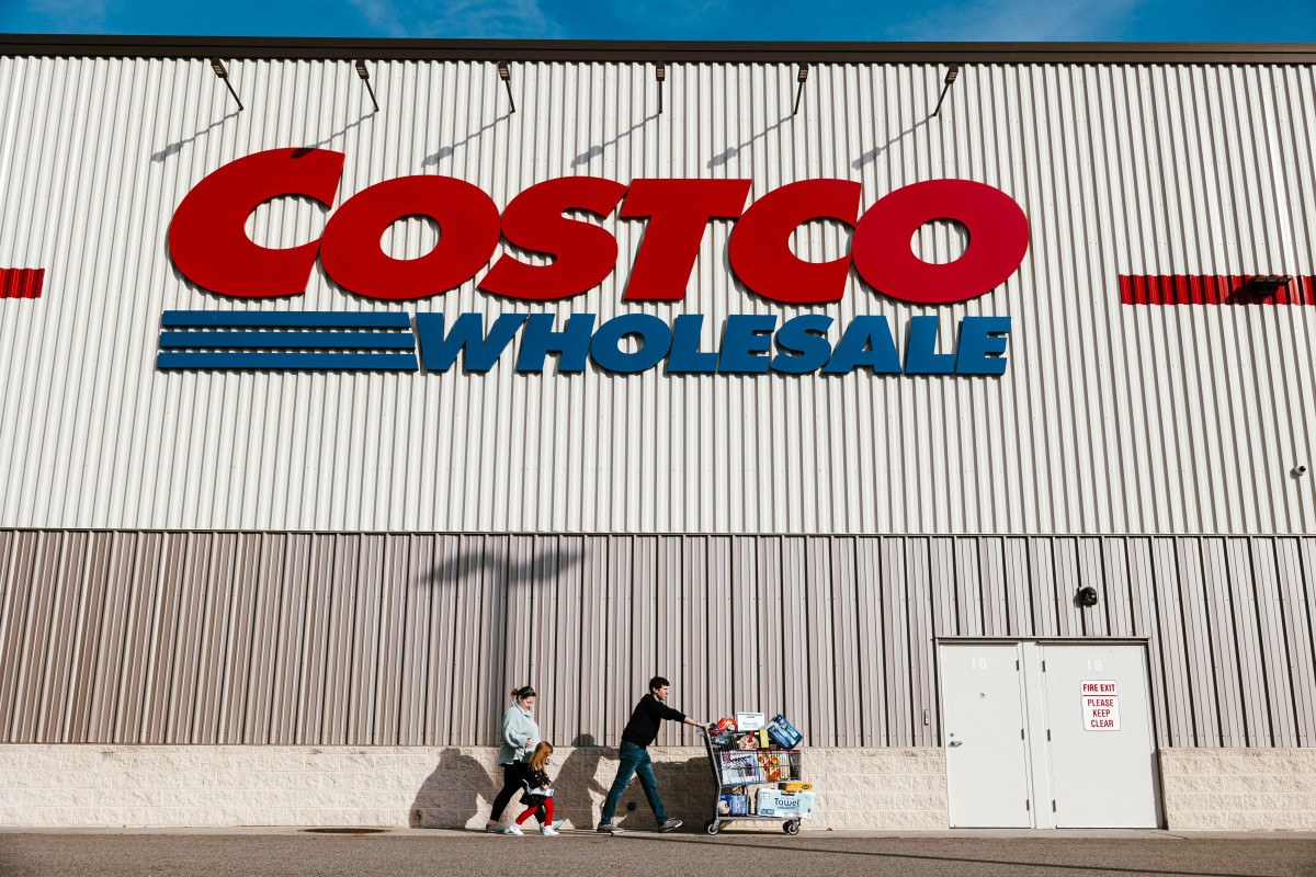 Costco's New Rule Is Causing a Stir at the Free Sample Tables