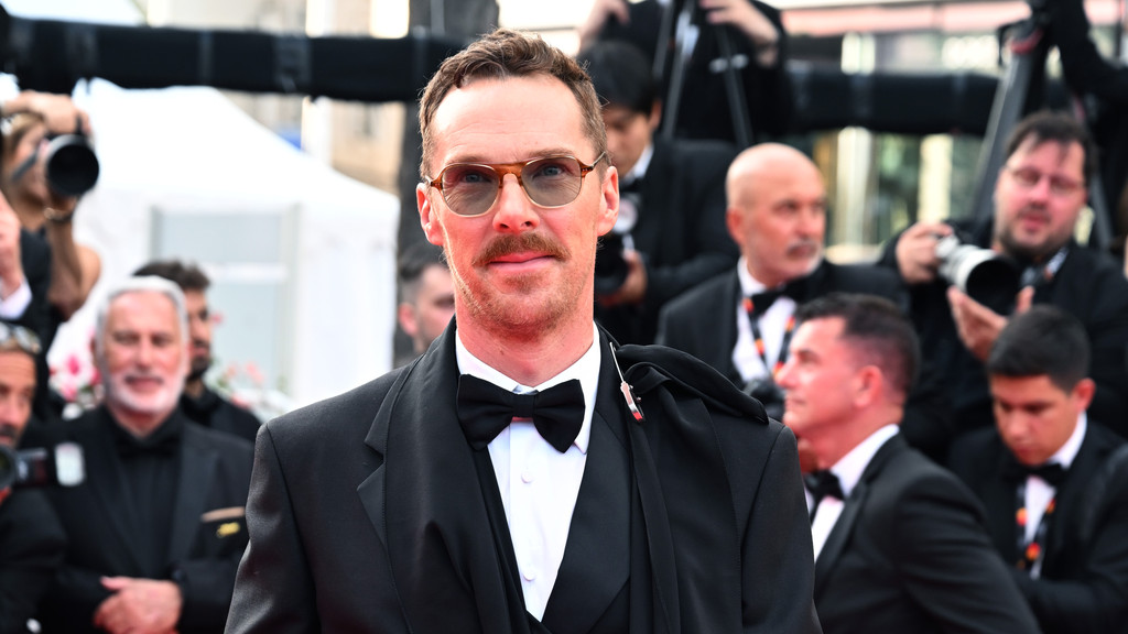 Benedict Cumberbatch criticises 'grossly wasteful' film industry