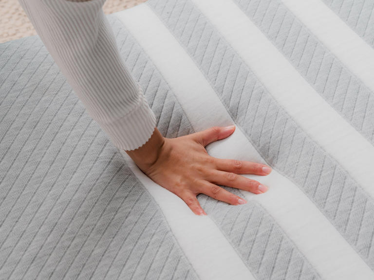 Leesa mattress review: We tested the most popular models for comfort ...