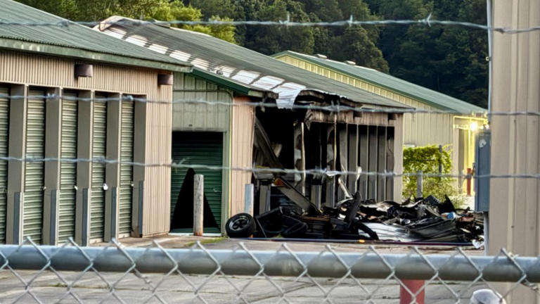 Two northeastern Michigan men killed in plane crash near Lowell