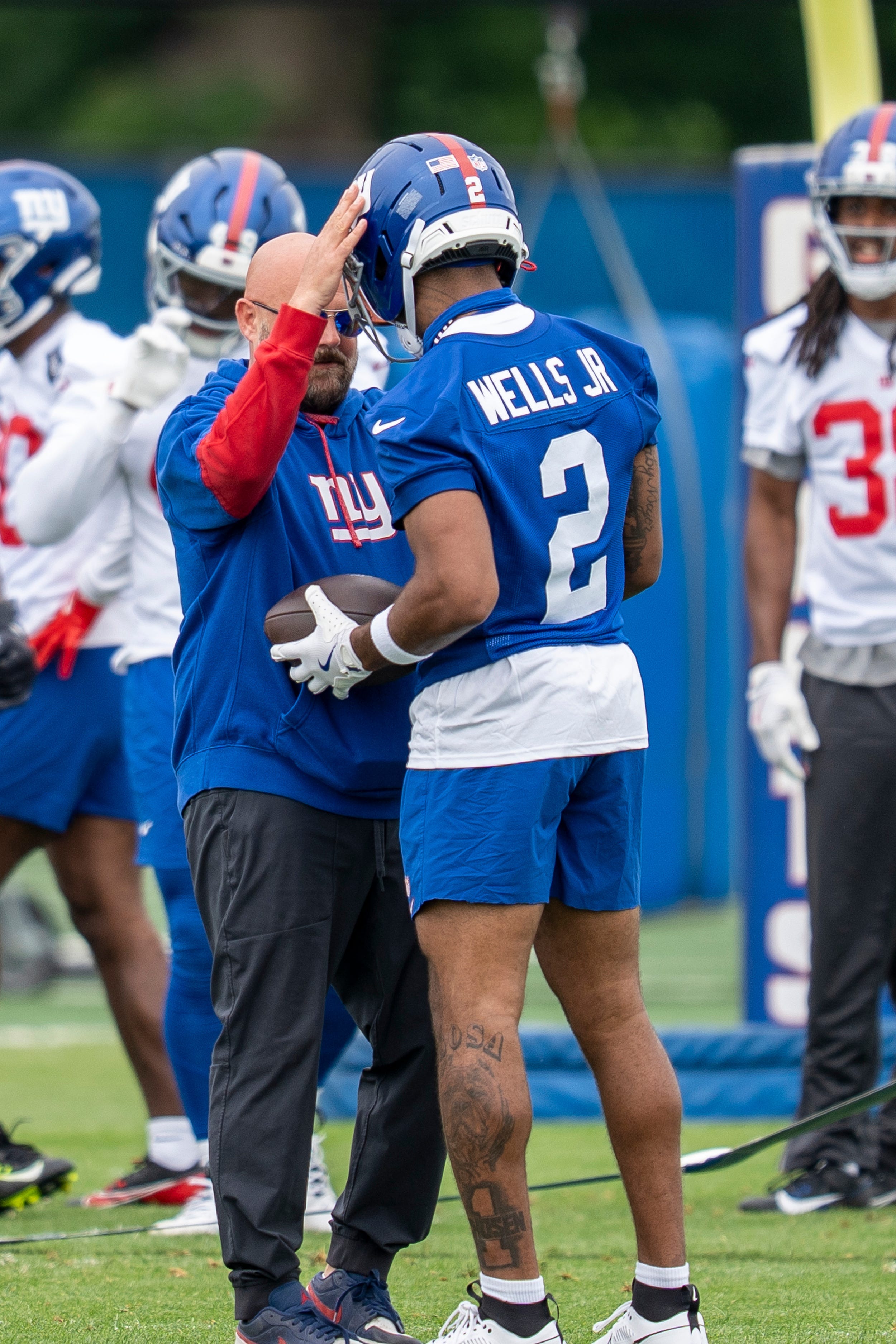 New York Giants sign Jaxson Dart's former college teammate to practice ...