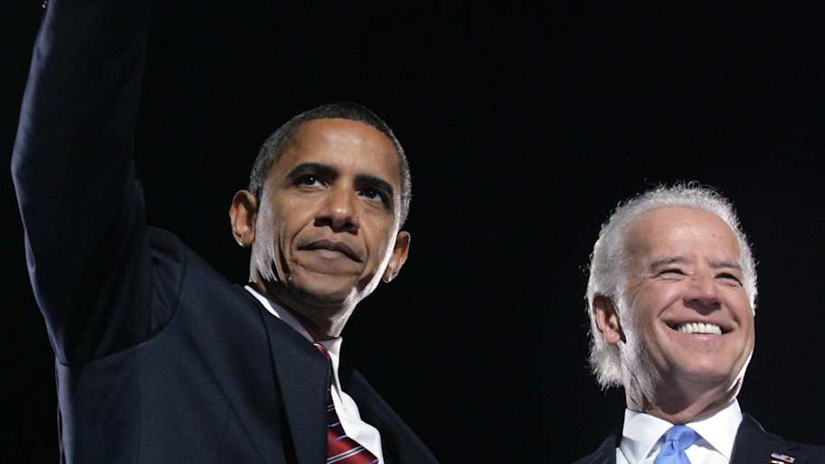 President Obama Raises Eyebrows With All-Time NBA Starting Five