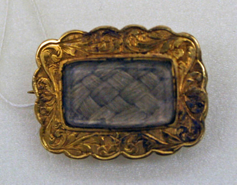 Victorian hair jewelry: bracelets and rings woven from the dead