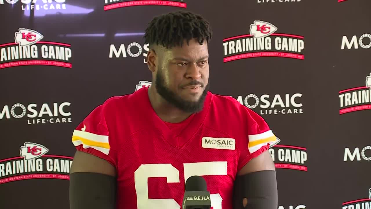 Chiefs G Trey Smith on franchise tag: 'It's an honor'