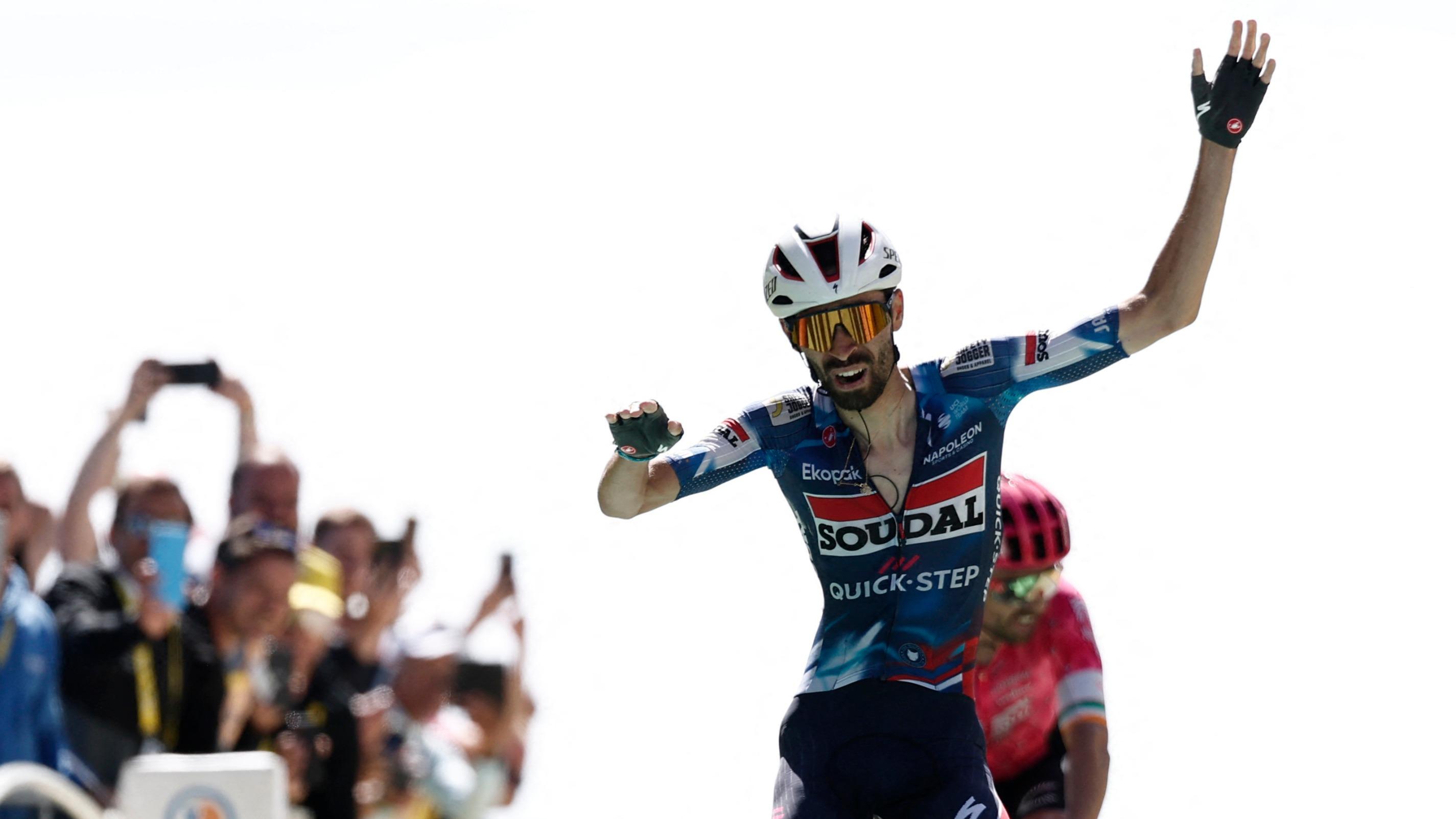 Tour de France : Valentin Paret-Peintre hisse le drapeau bleu blanc ...