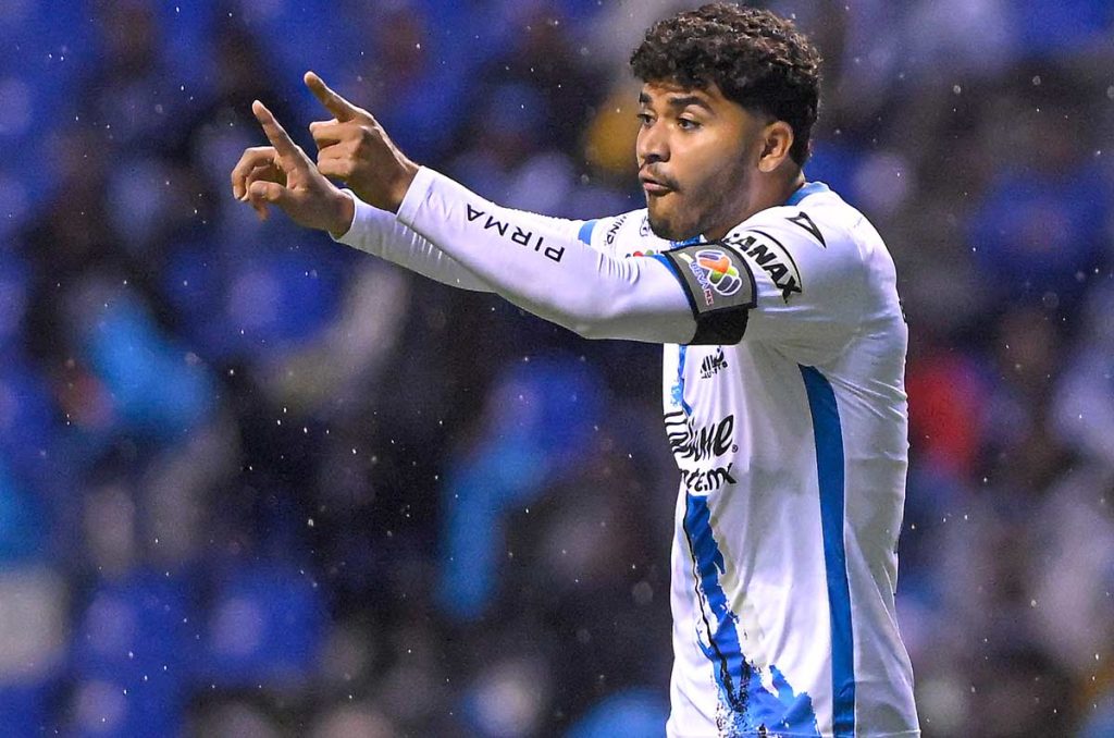 Jugadores de Liga MX con menos sueldo que David Faitelson en TUDN