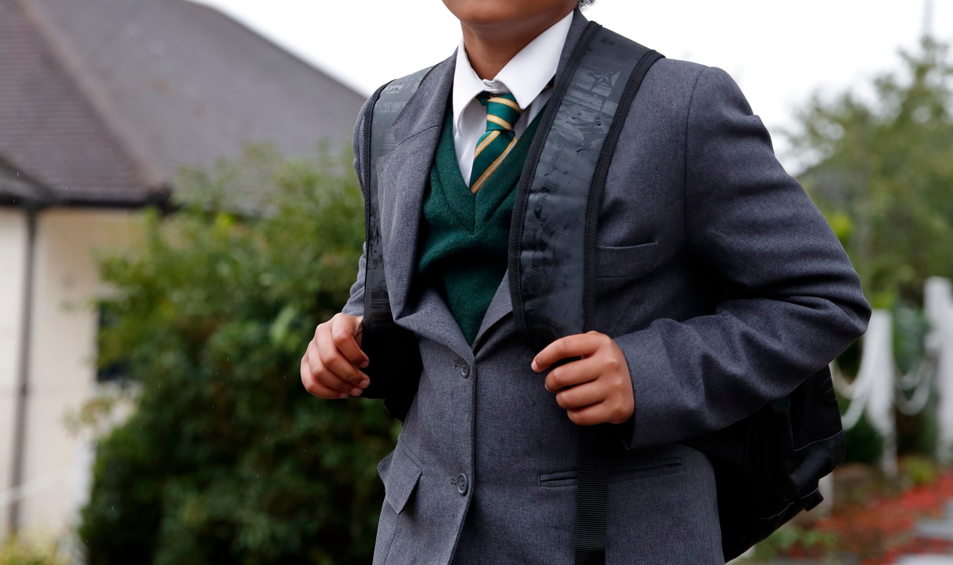 Tooth decay keeps kids out of school in the UK