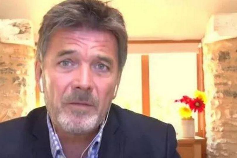 Doctor claims Donald Trump has 'incurable' condition after analysing ...