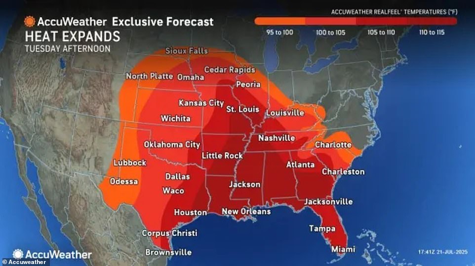 Scientists: Why 'corn sweat' is to blame for 100-degree heat dome