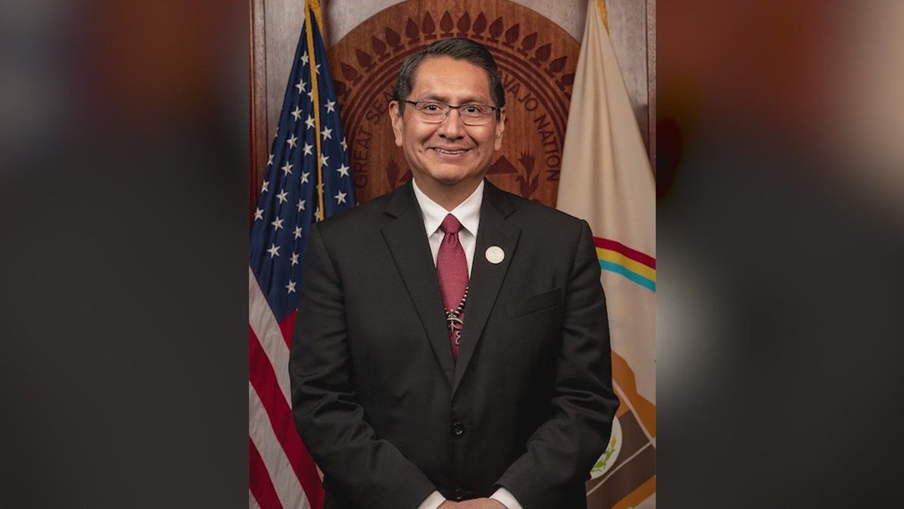 Jonathan Nez announces 2026 congressional run